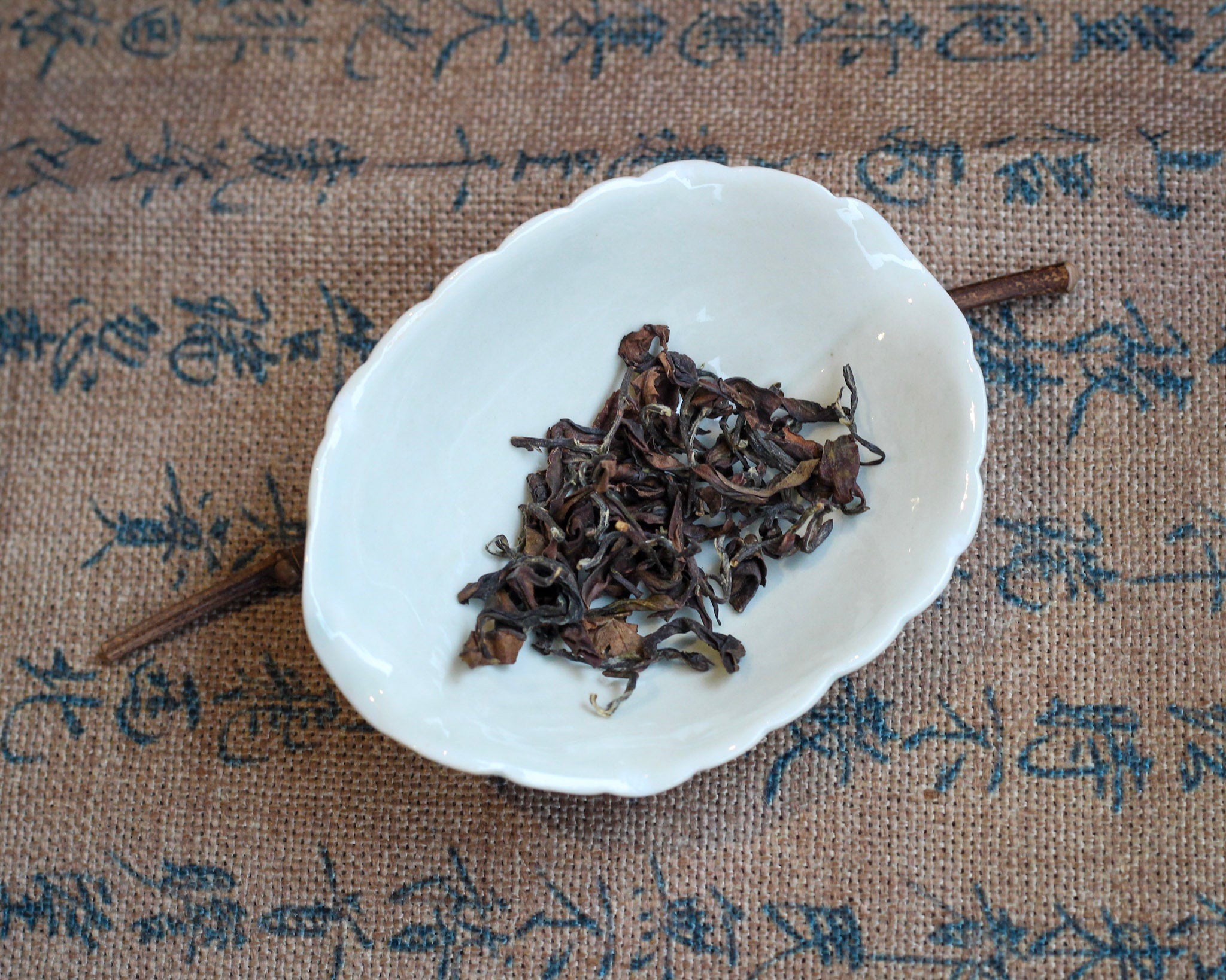 Yunnan Oriental Beauty 云南东方美人 - Tè Wulong bitten – Eastern Leaves